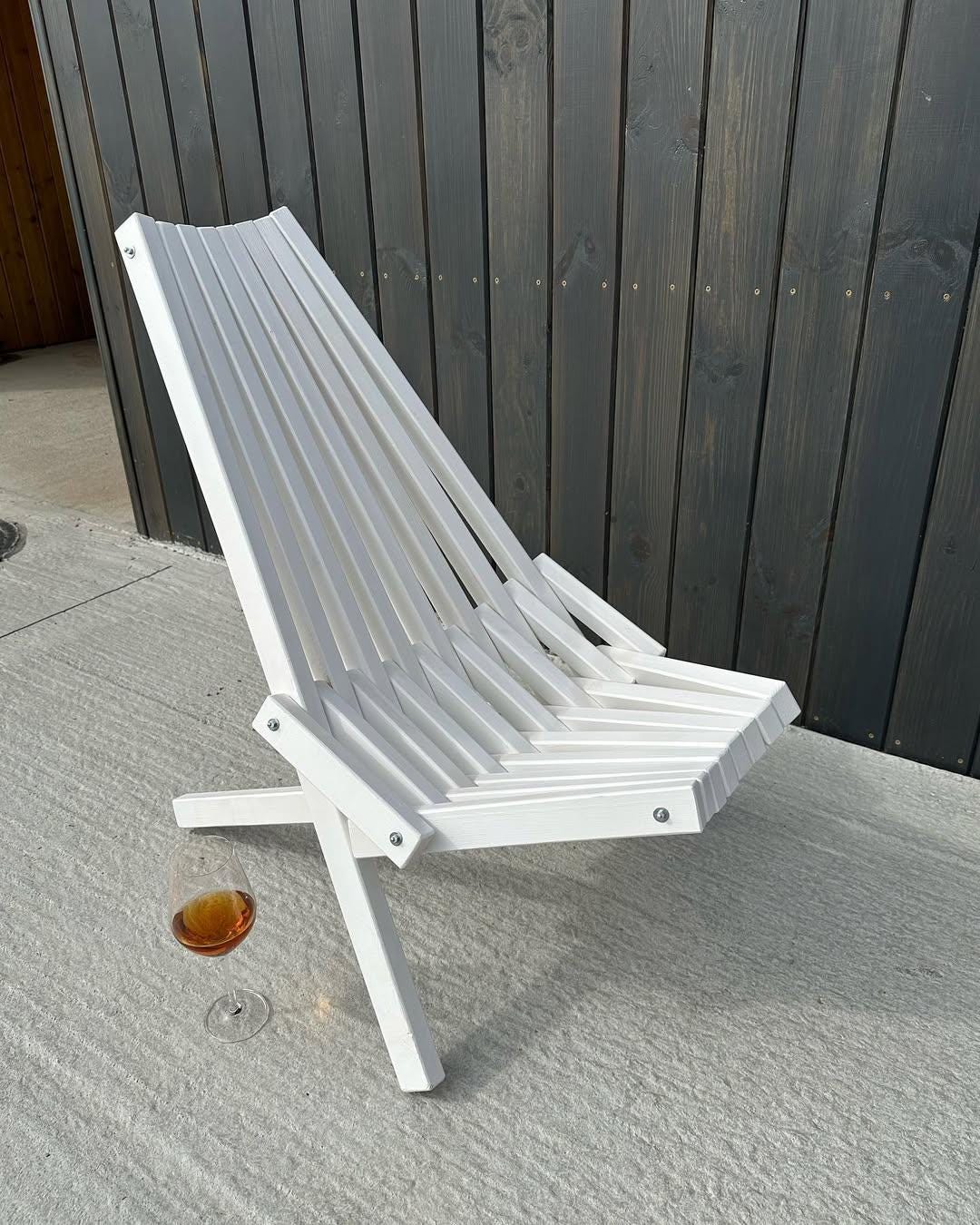Handcrafted White Wood Folding Deck Chair | Wooden Chair Kentucky ...