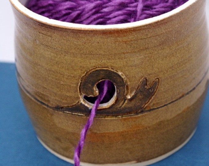 Pottery Yarn Bowl for Double Knit Yarn With Snail Design - Etsy