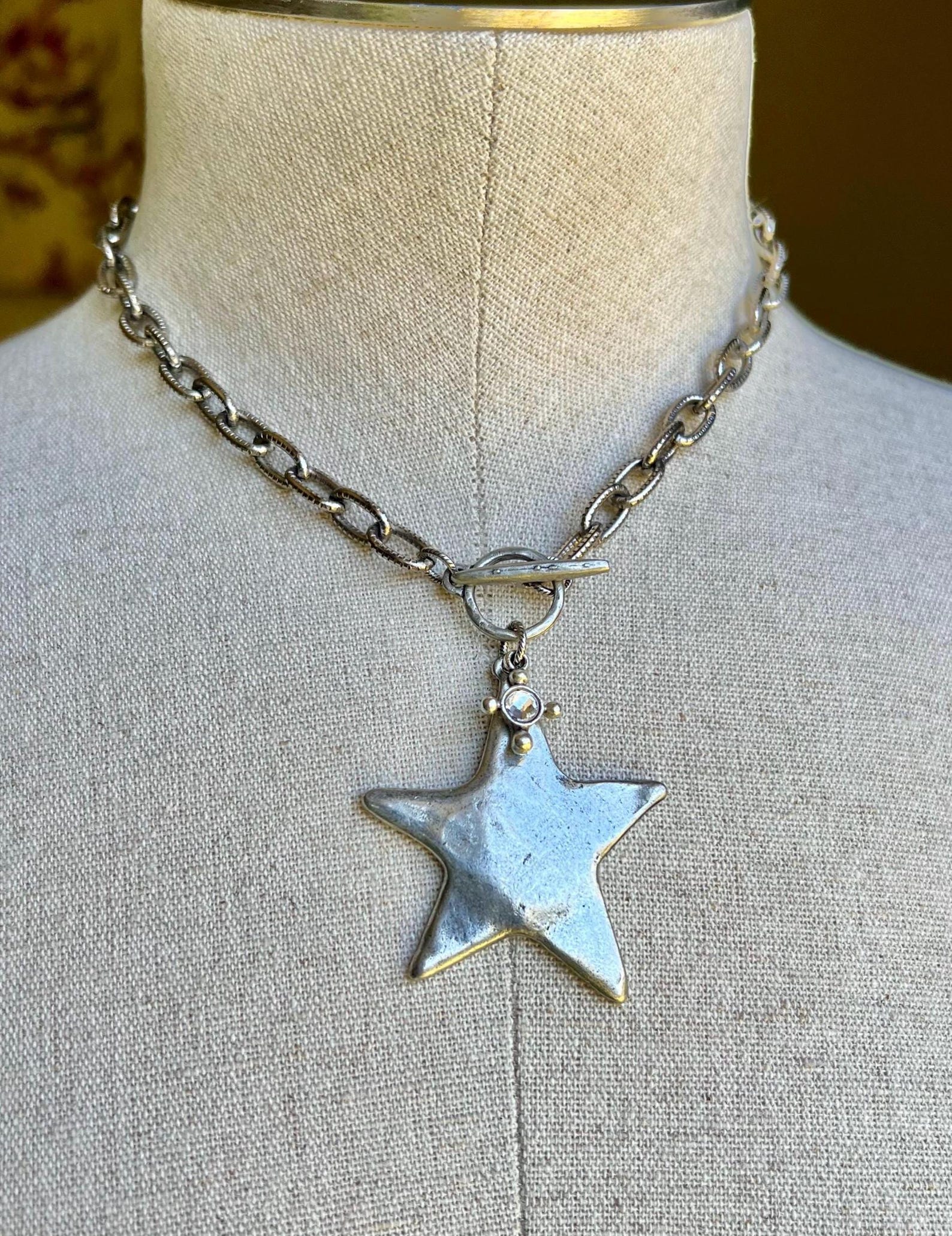 Silver or Gold Star Necklace - Etsy