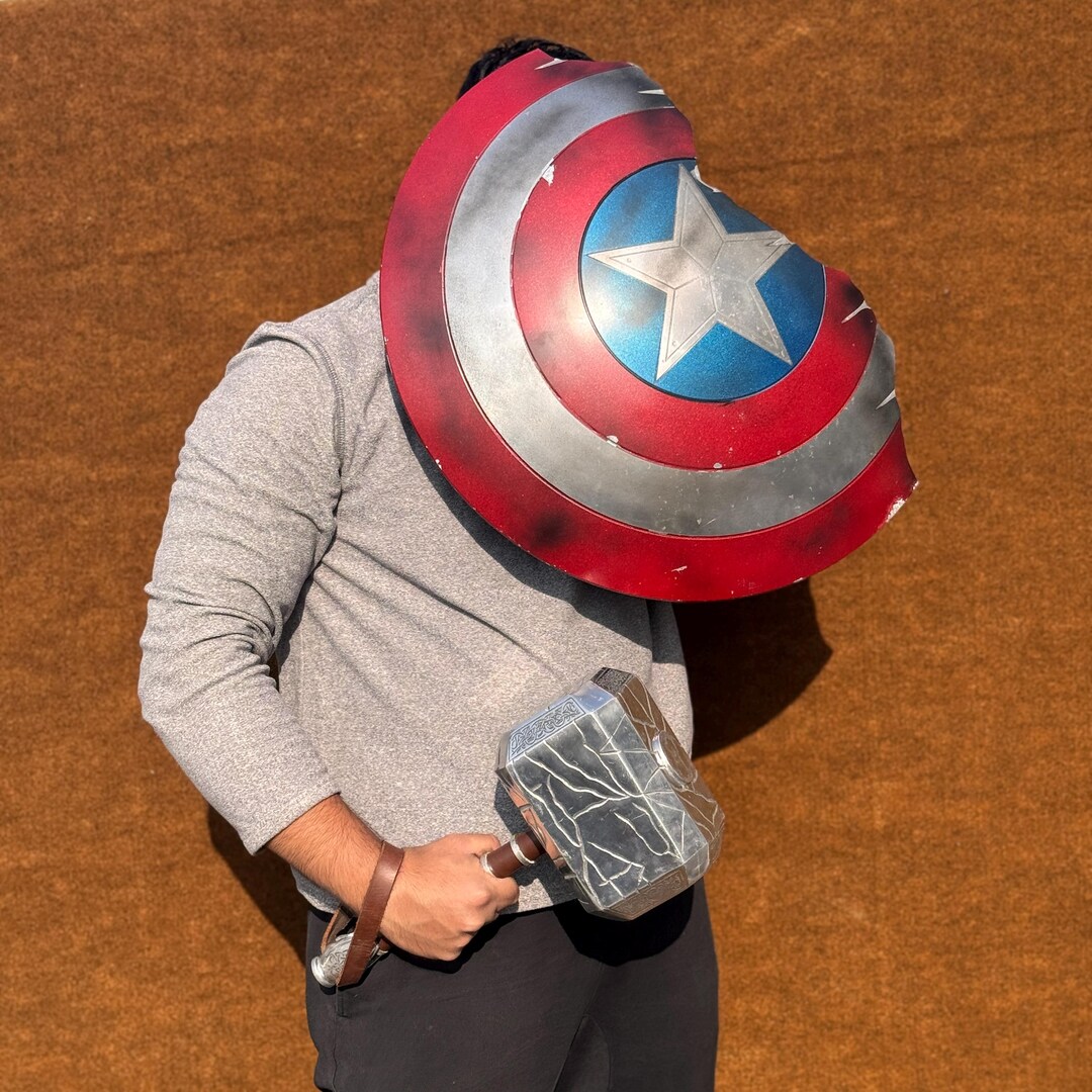 Broken Style Shield Hammer – Battle-damaged Metal Collectible Prop ...