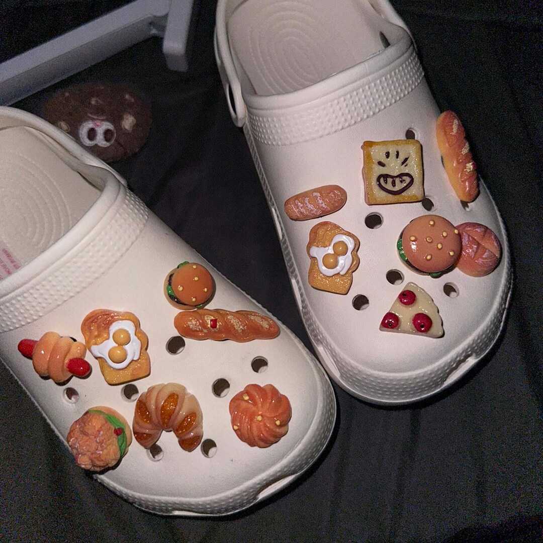 Funny Toast Shoe Charm, Kawaii Resin 3D Bag Shoe Buckles, Cute Burger ...
