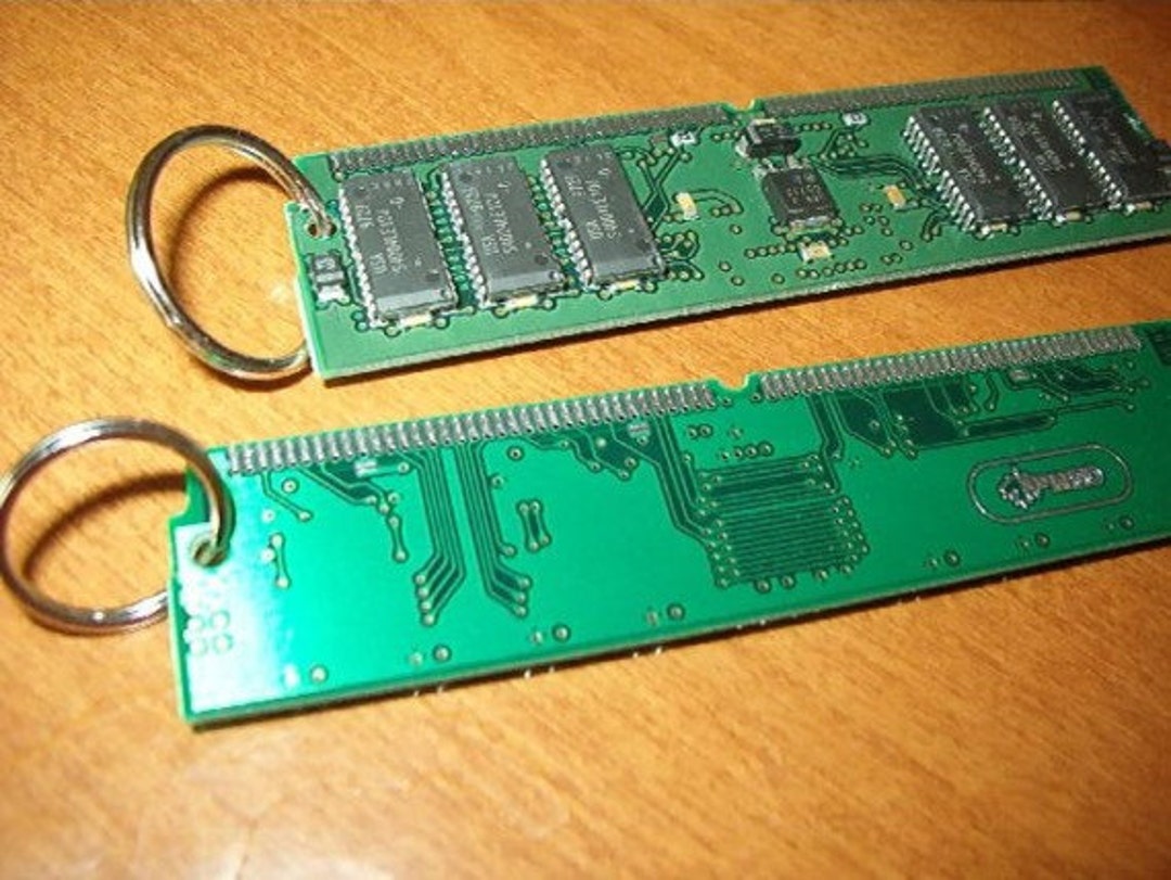 Techno Keychain Made From Recycled RAM Memory Bar - Etsy Sweden