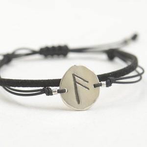 Rune Viking Bracelet Amulet Success Prosperity Magic Symbols and Runes ...