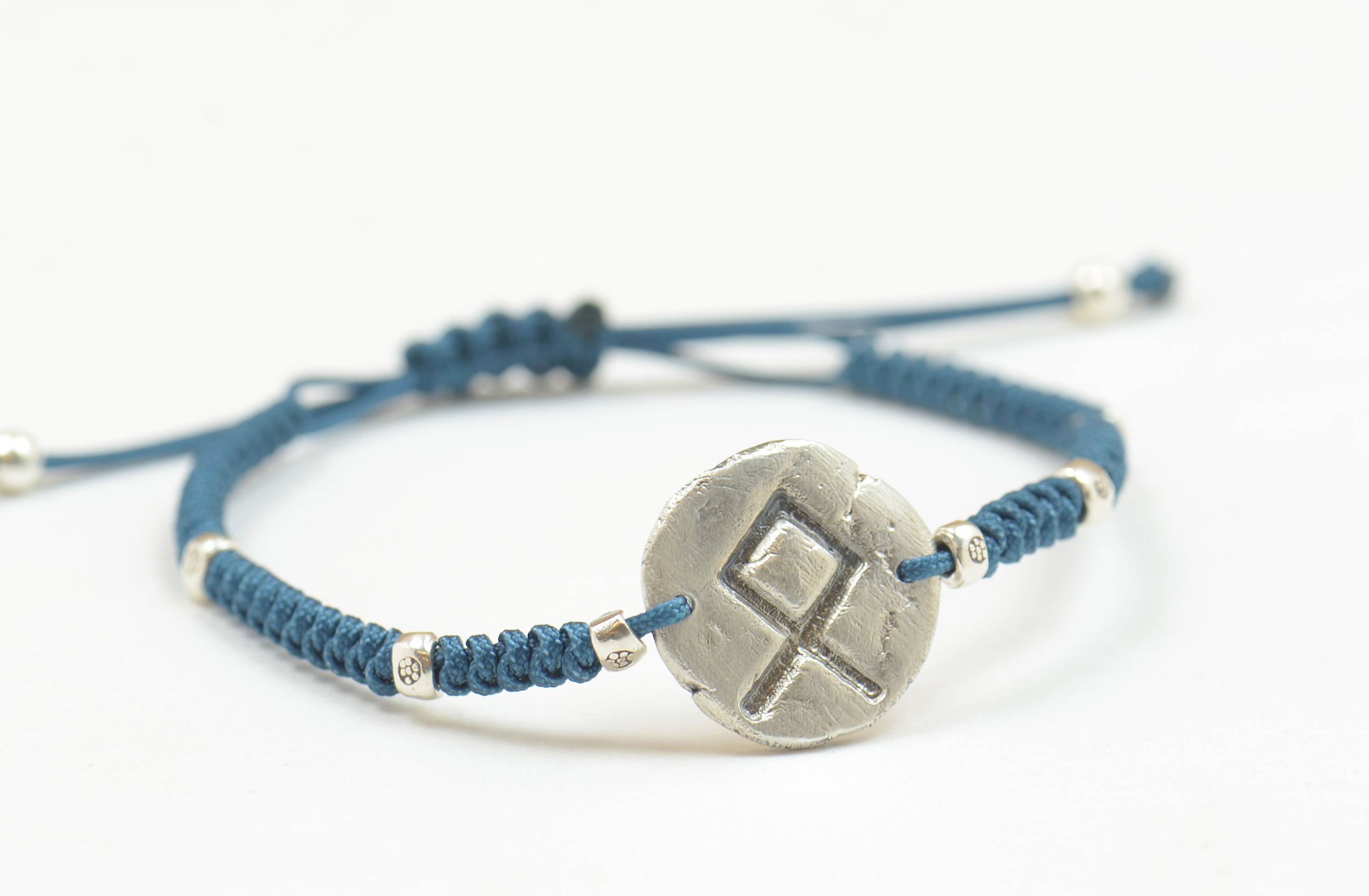 Pulsera con símbolo Runa Vikingo - Etsy España