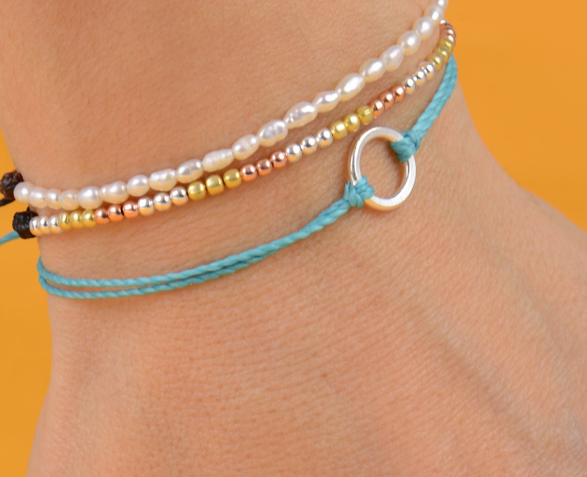 Three Golds Beads Friendship Bracelet - Etsy