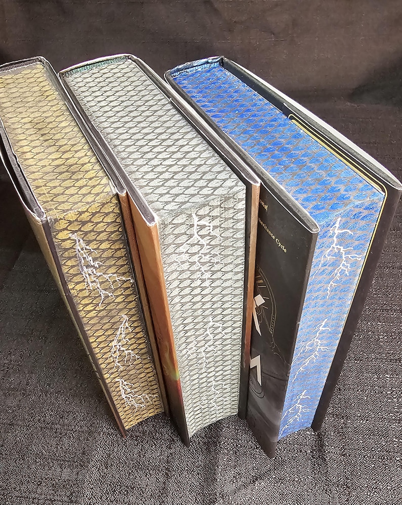 Fourth Wing - Iron Flame - Onyx Storm - Rebecca Yarros - Dragon Scales ...