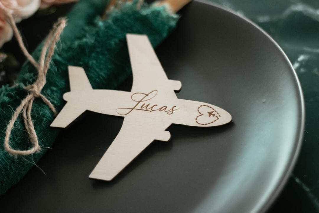 Personalized Airplane Place Cards - Custom Name Tags - Wooden Place ...