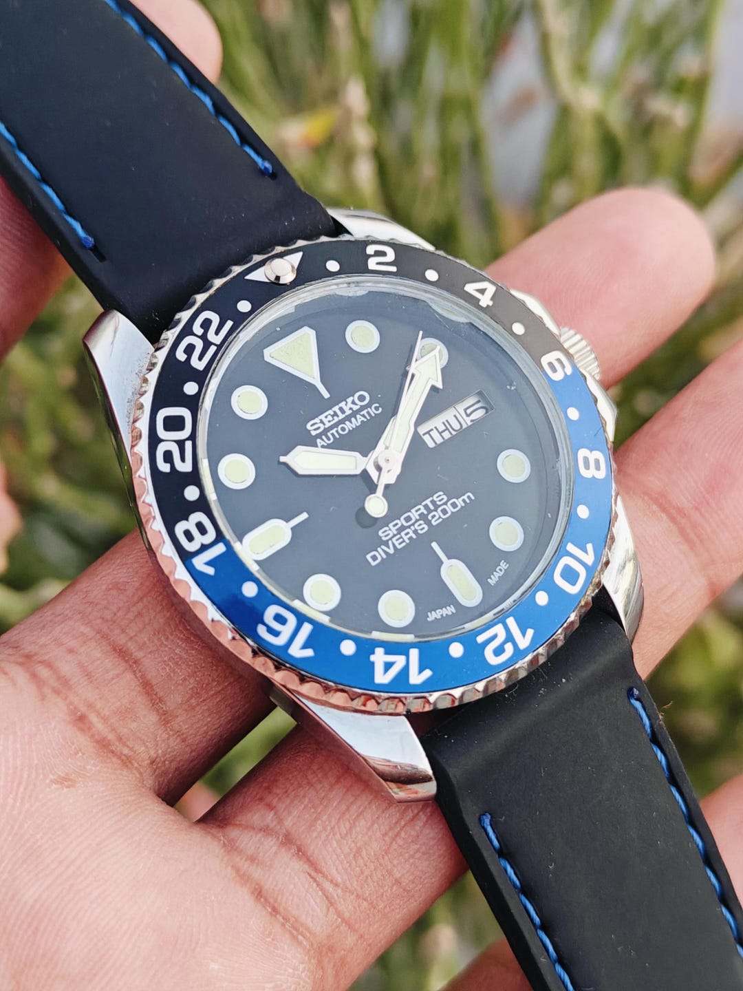 Vintage Refurbished Seiko 5 Automatic Japan Day Date Black Dial ...