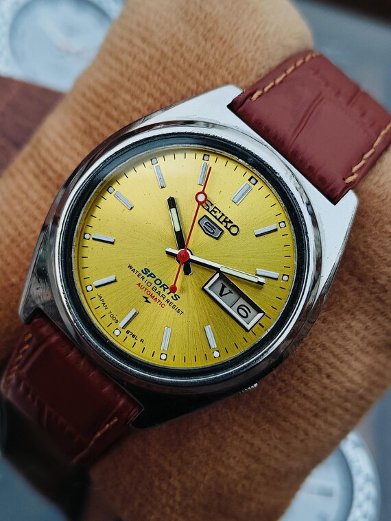 Ultra Rare Seiko 5 Automatic Watch - 1980s Yellow Sun… - Gem