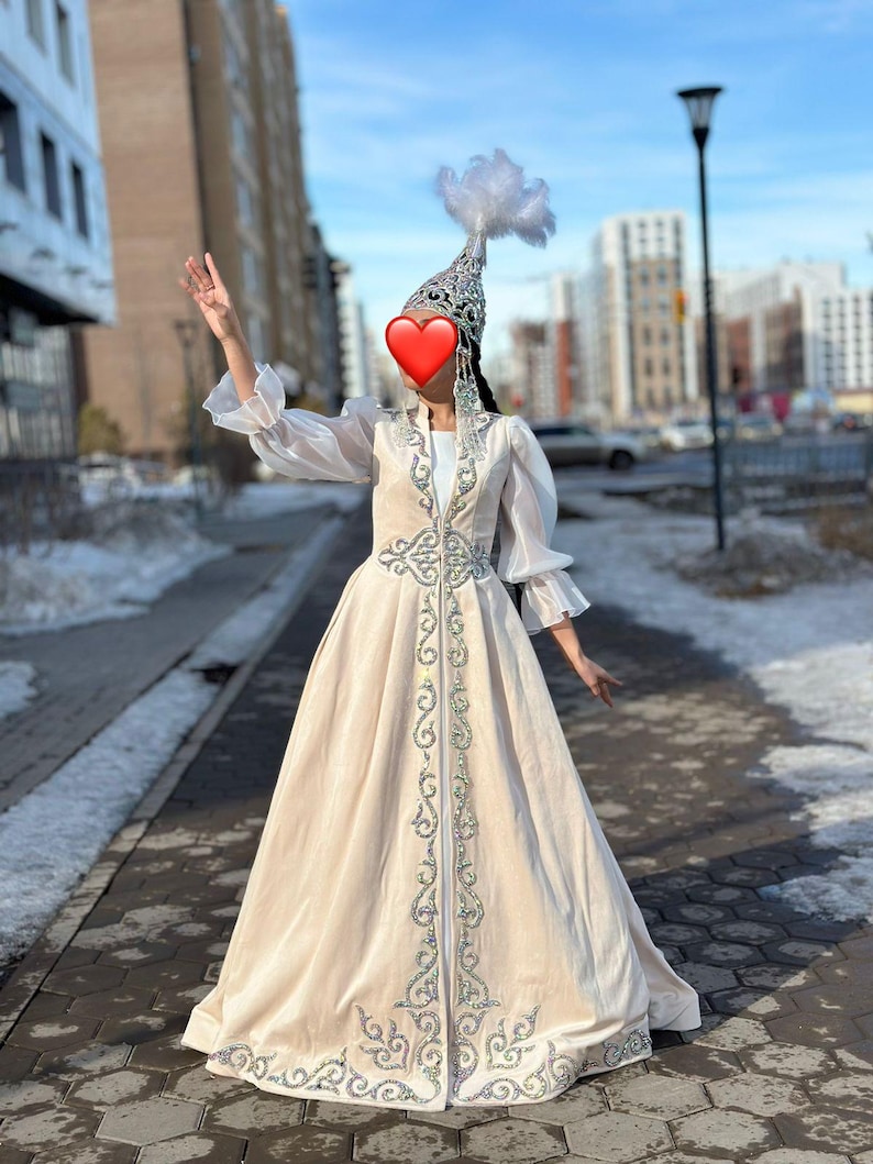 Handmade Kazakh Wedding Dress With Embroidered Jacket and Saukele ...