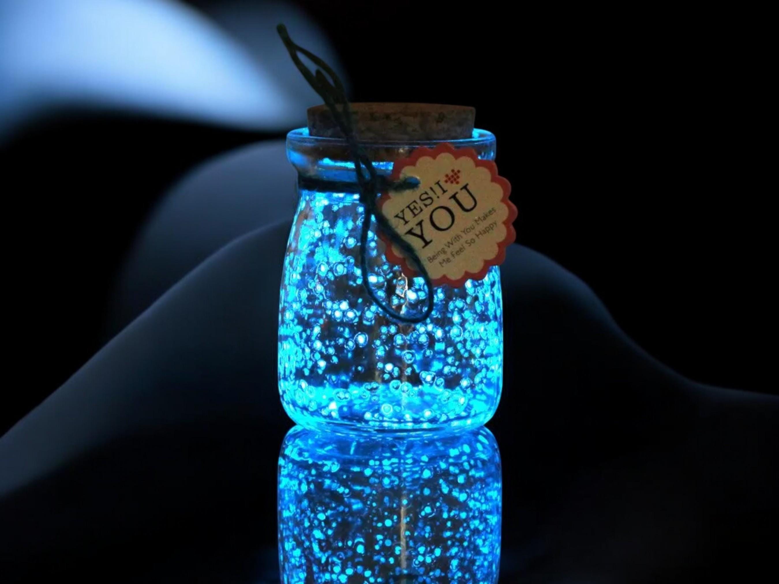 Luminous Particles Sand Colorful Fluorescent Glow Powder, Glow in the ...