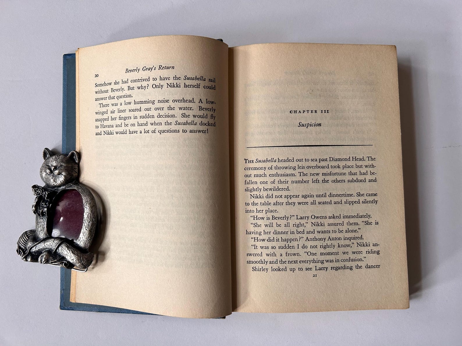 Vintage Book - 1939 Beverly Gray #9, Beverly Gray's Return - Etsy