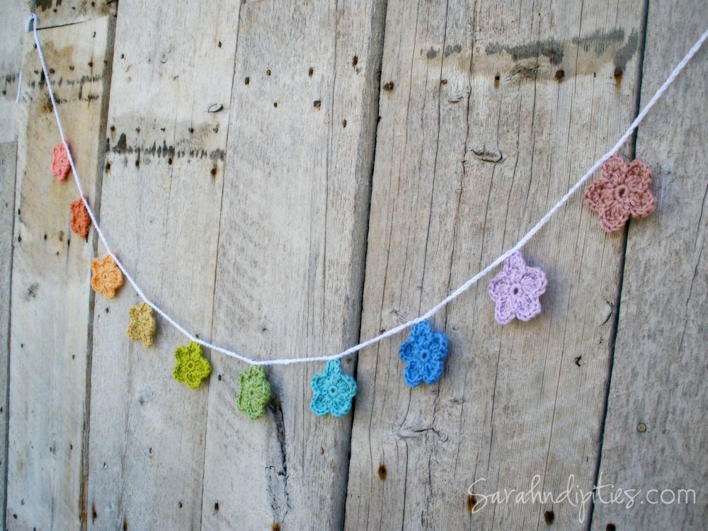 Crochet Flower Garland Pattern INSTANT DOWNLOAD Crochet | Etsy