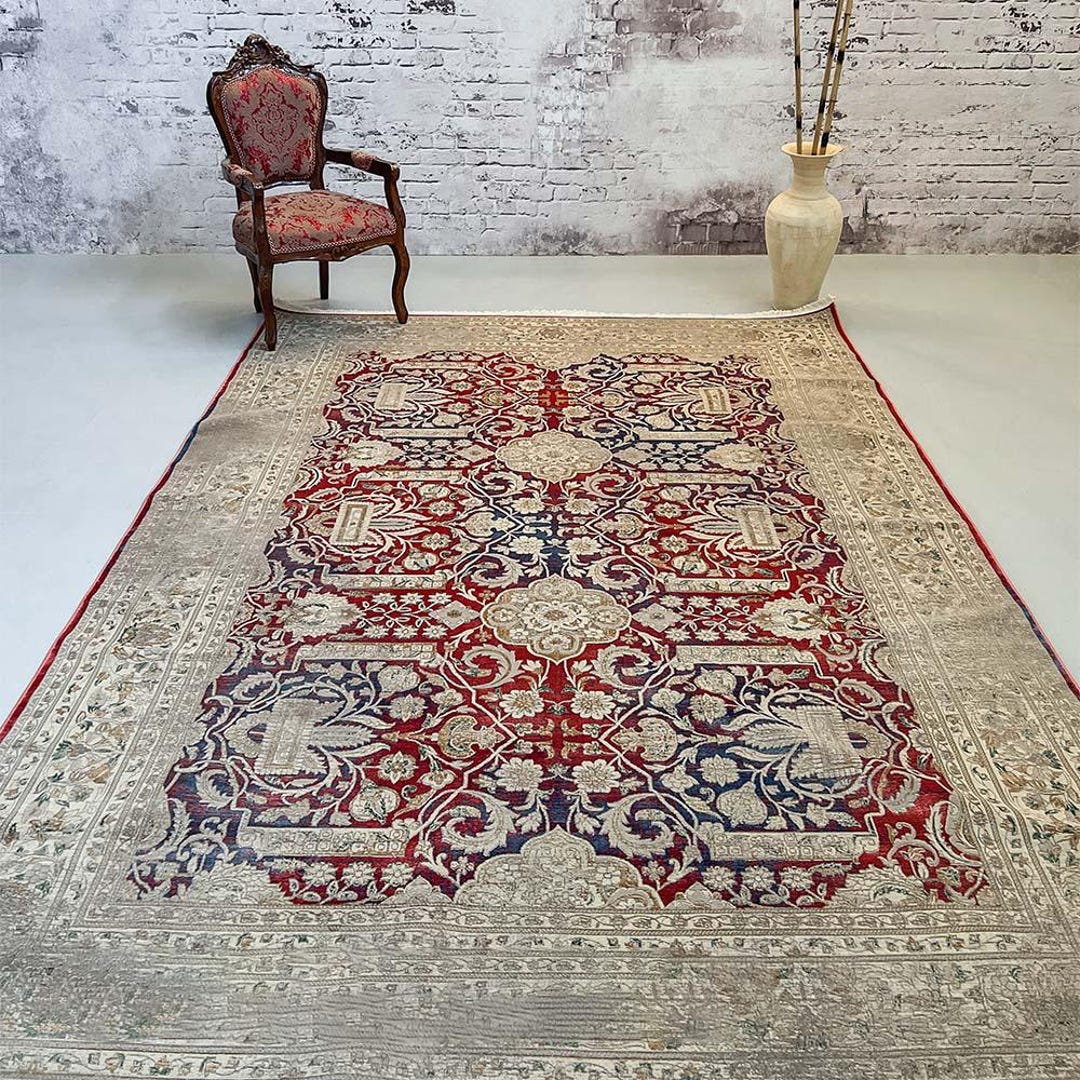 Stylish Antique Style Area Rug, Rug for Rustic and Modern Interiors ...