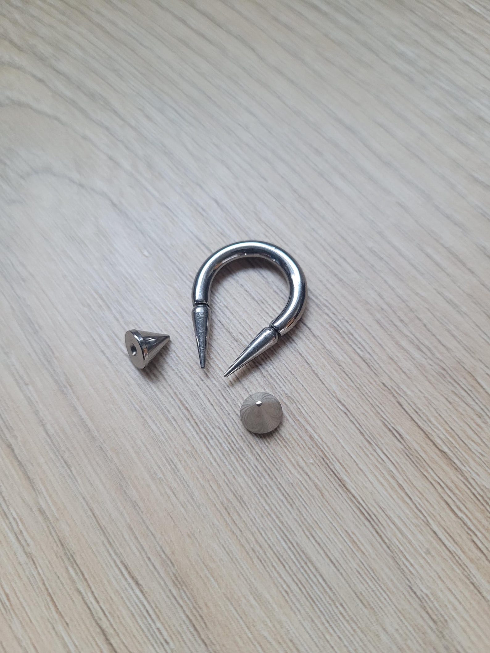 Septum Horseshoe Ring Goth Gauges Plugs Long Spike Cone Silver Earrings ...