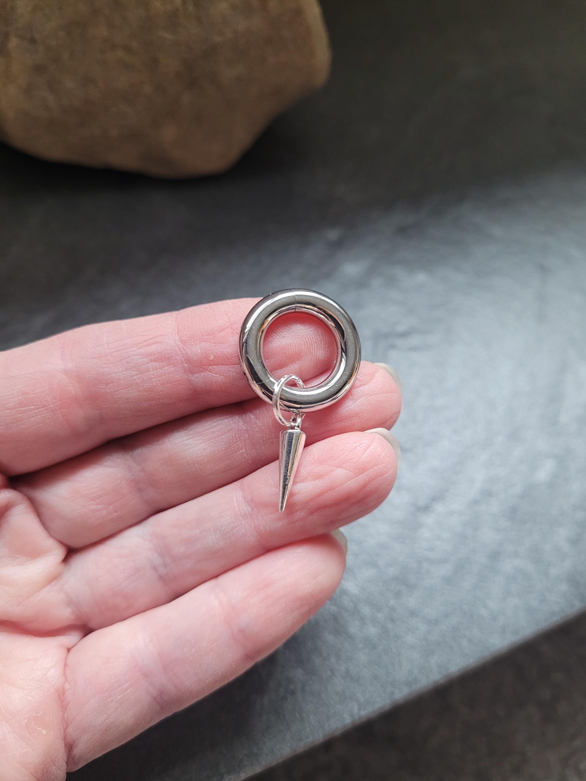 Silver Spike Clicker Ring Hoop Gauges Big 2g 4g 6g 8g 10g 12g 14g 16g ...