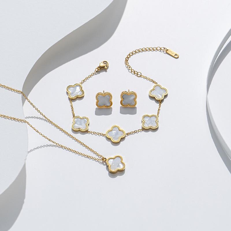 Clover Jewelry - Etsy