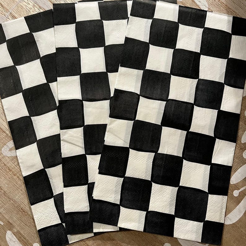 Black and White Checkered Plaid Pattern Dinner Napkin for Decoupage ...
