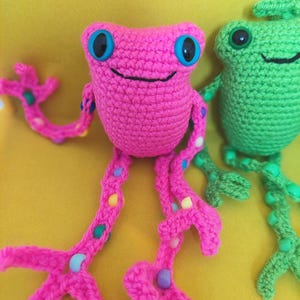Leggy Fidget Frog - No-sew Crochet Pattern With 9mm Pony Beads. Posable ...
