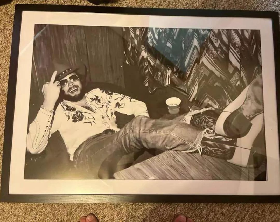 Hank Williams Middle Finger Print, Singer, Music Wall Art, Gift - Etsy