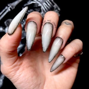 Corpse Bride | Press on Nails | Gothic Nails | Spooky Nails | Glow ...