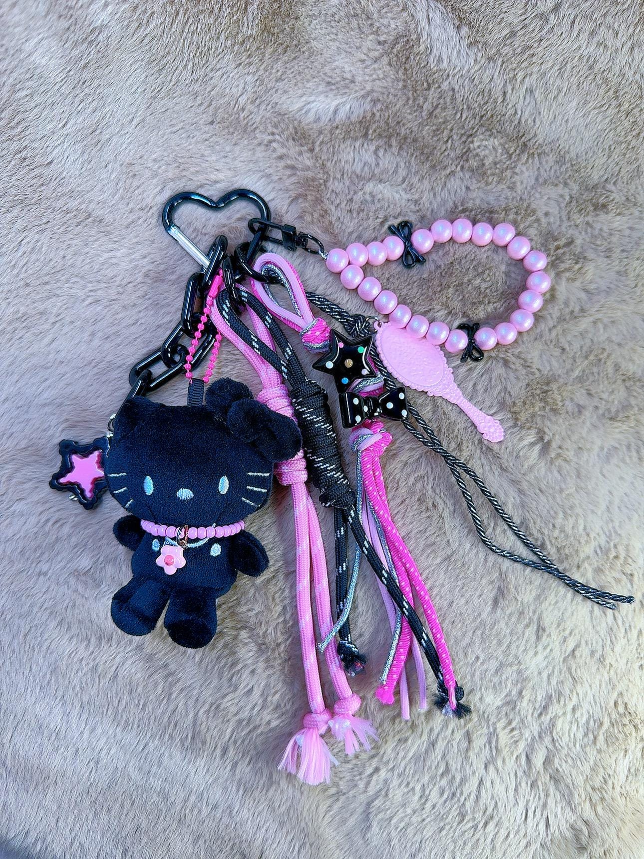 Cute Black Hello Kitty Keychain Set With Charms, Elegant Pink Beads ...