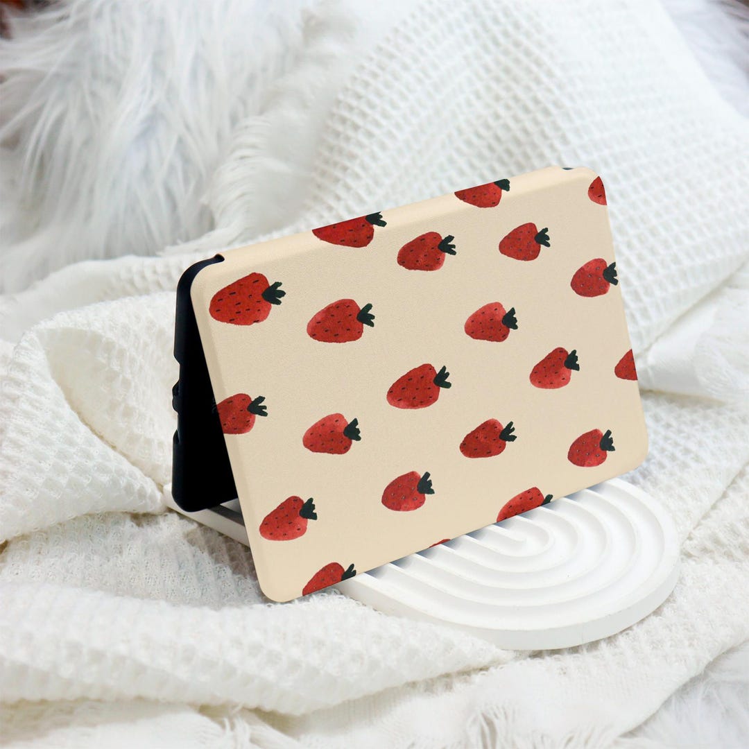 Strawberry Kindle 12th Gen (2024/2022) Paperwhite 6"/7" Case With Hand ...