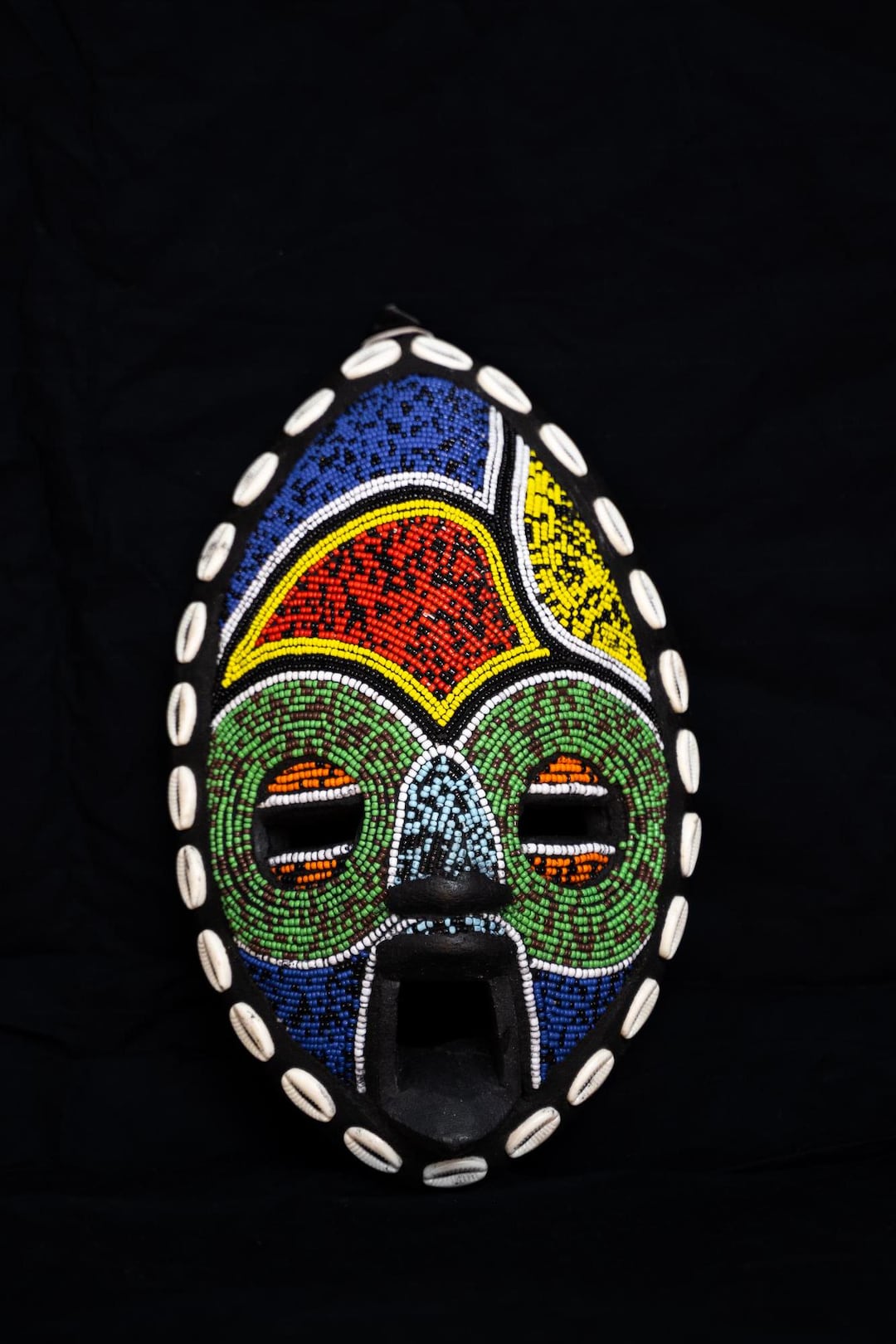 Beaded Ashanti Mask – Traditional African Art | Decorative Akan Mask ...