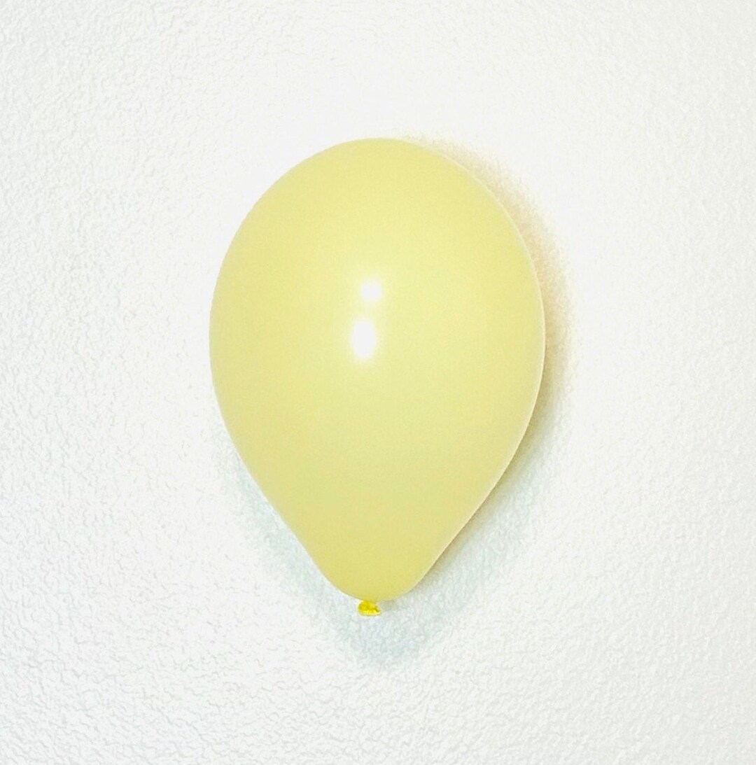 Tuftex Lemonade Balloon Matte Yellow Balloon Amalfi Coast Balloon ...