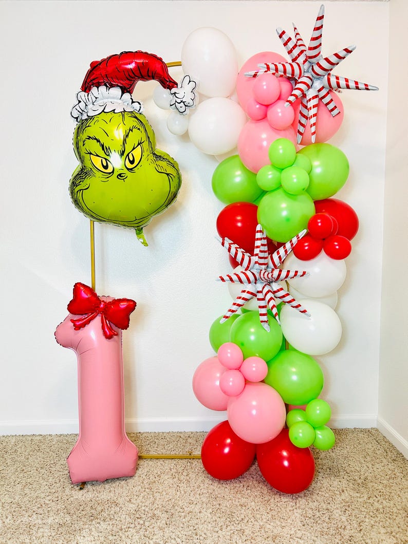 Twoville Birthday Welcome to Twoville Shes a Mean One Party Cindy Lou ...