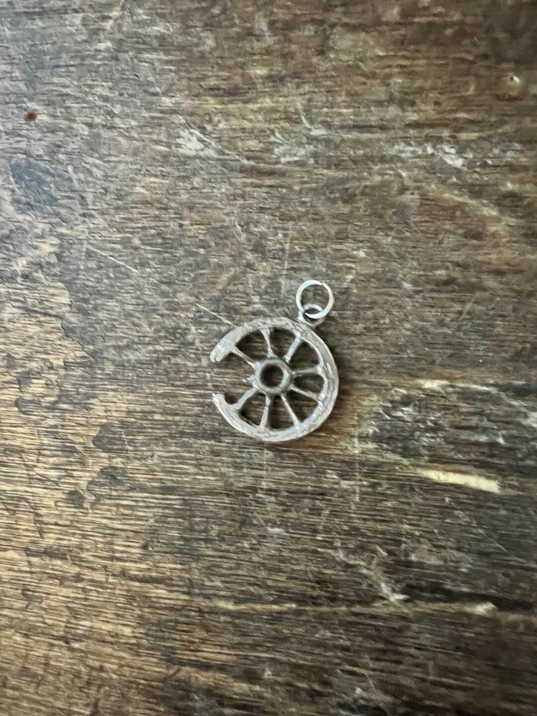 Broken Wagon Wheel Pendant - Etsy