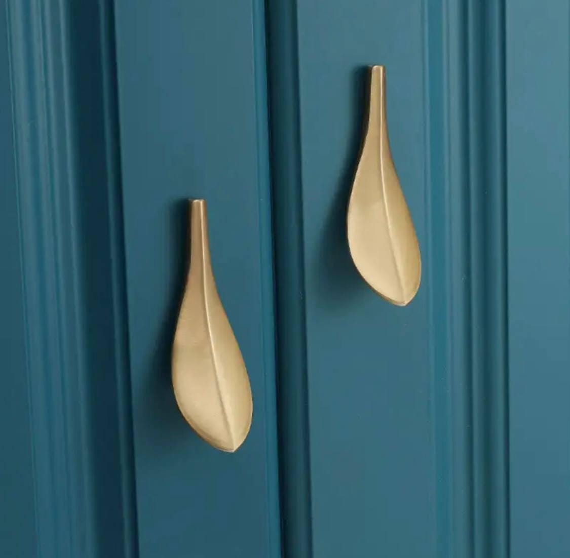 Scandinavian Style Brass Furniture Knobs, Gold Leaf Shape Brass Door ...