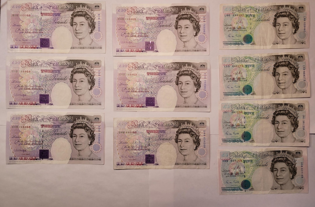 Vintage Bank of England Note Collection. Sequential Serial Numbers ...
