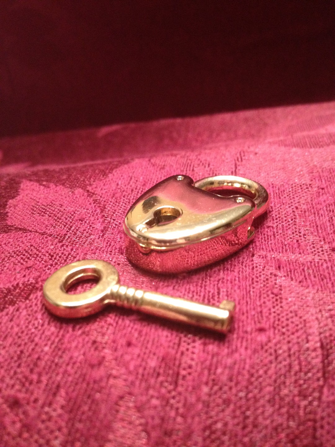 Small Gold Colored Working Padlock - Etsy