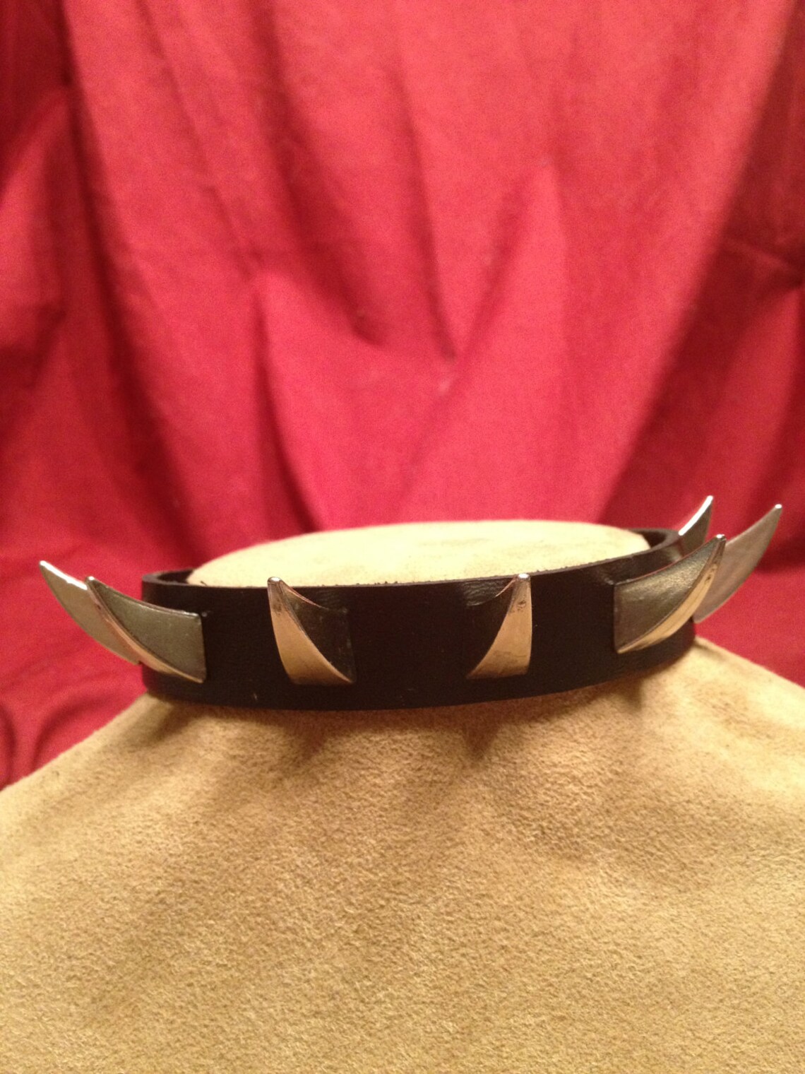 Talon Spiked Collar - Etsy
