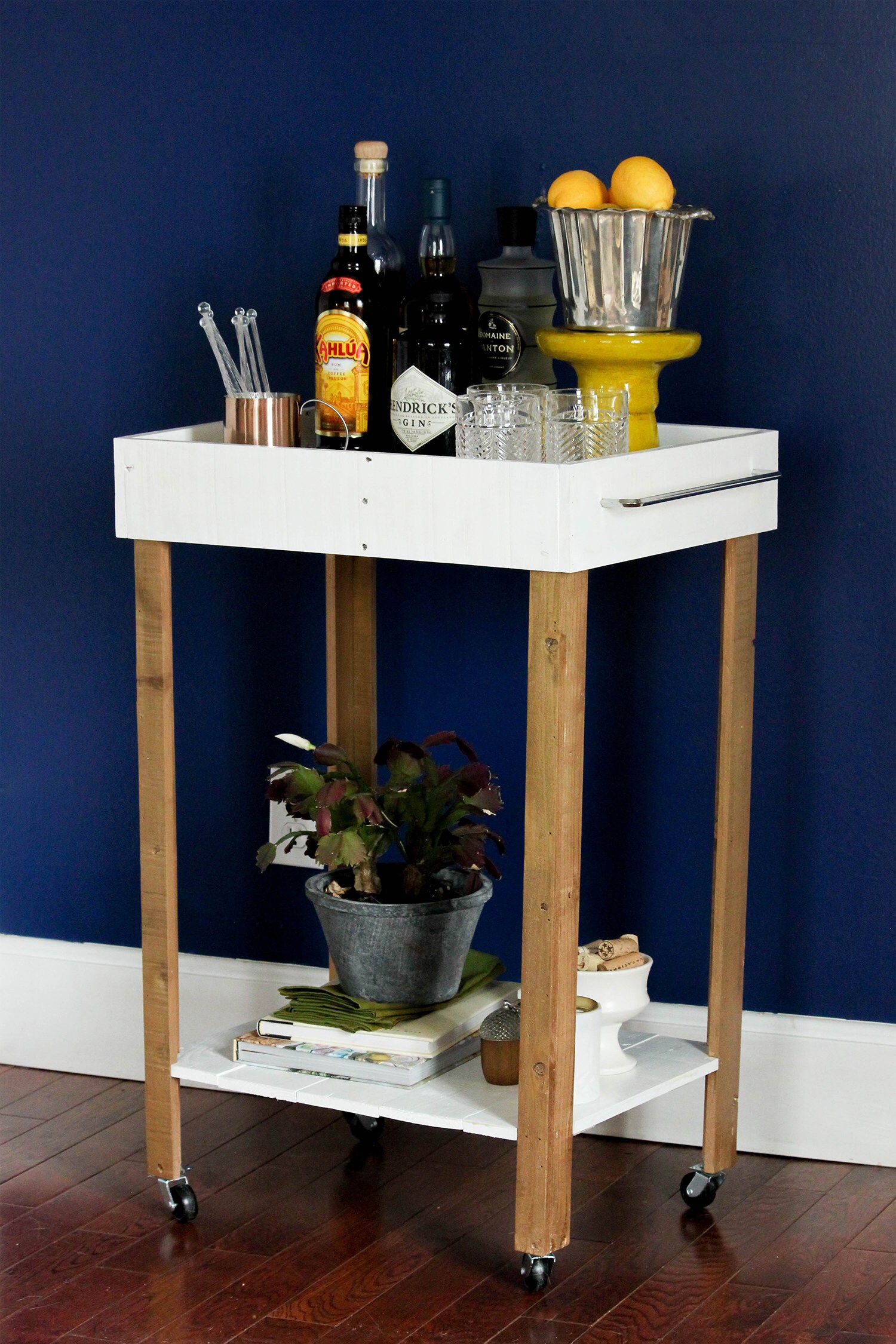 Wood Pallet Wonders / Pallet Wood Projects, Diy Crafts, Diy Book ...
