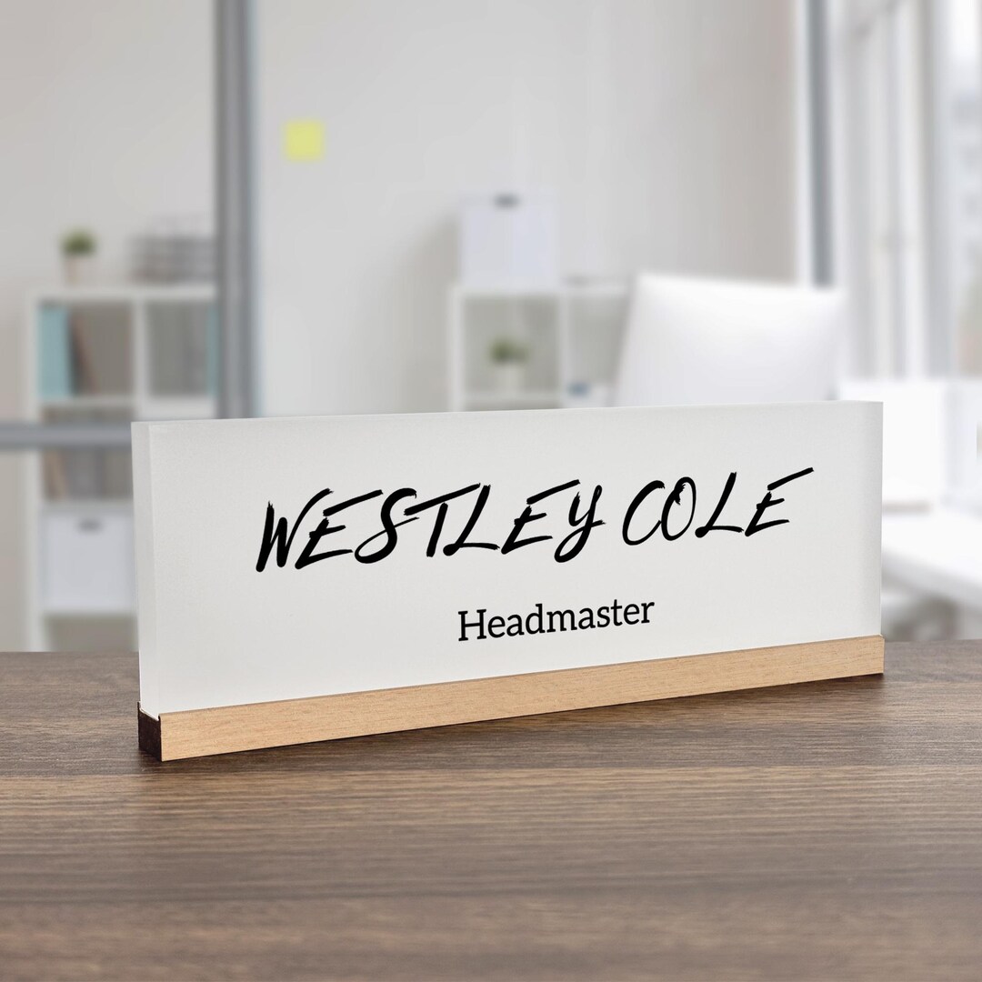 Custom Acrylic Nameplates, Logo Souvenirs, Job Cards, Display Boards ...