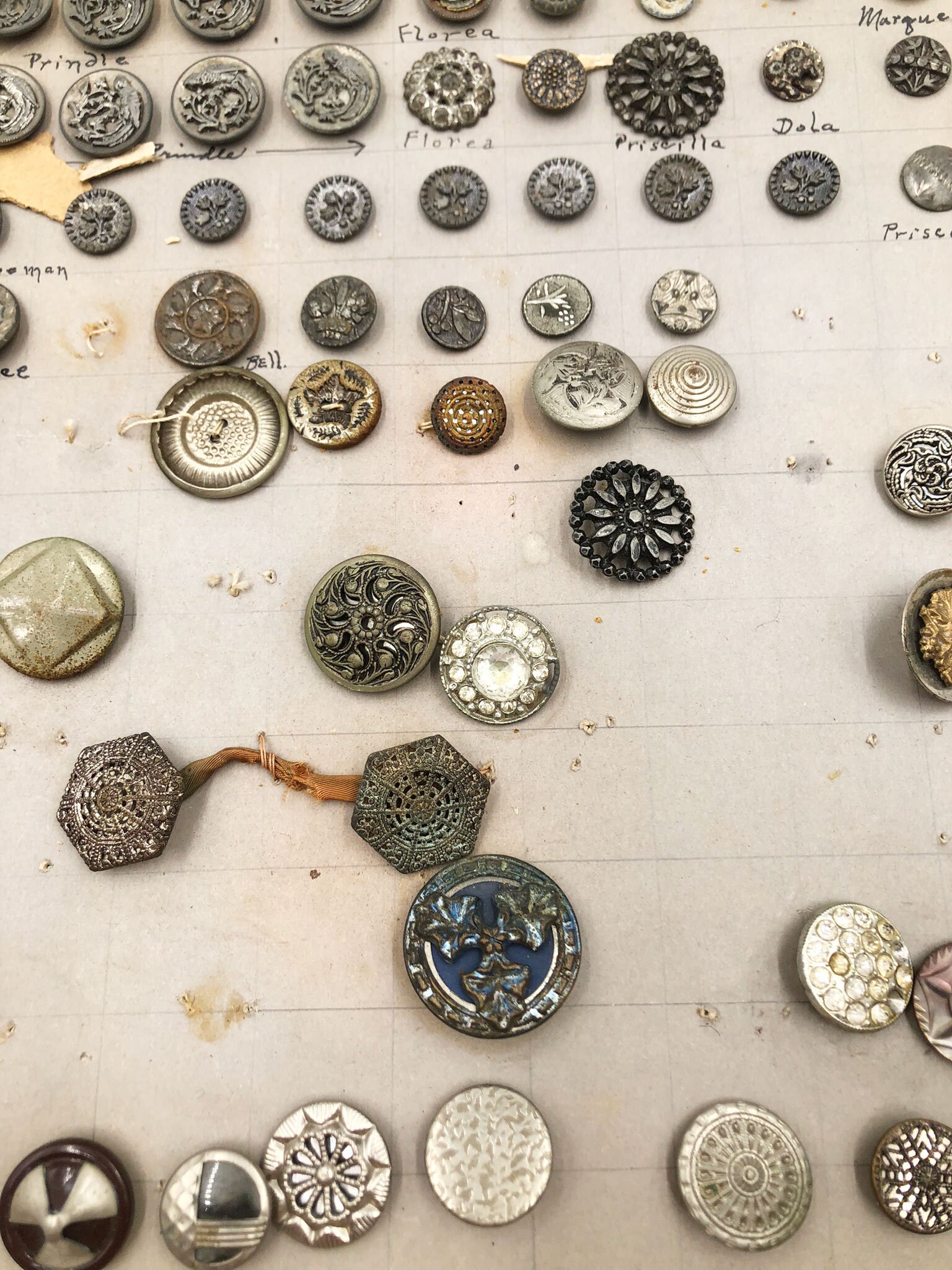 Vintage Metal Button Store Display Card Lot of 55 - Etsy
