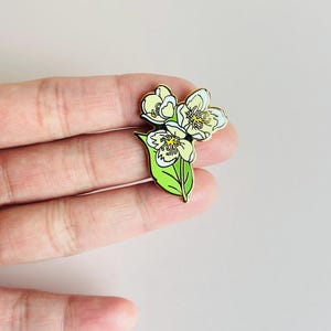 Sampaguita Enamel Pin | Philippine Jasmine Flower With Magnetic Back - Etsy