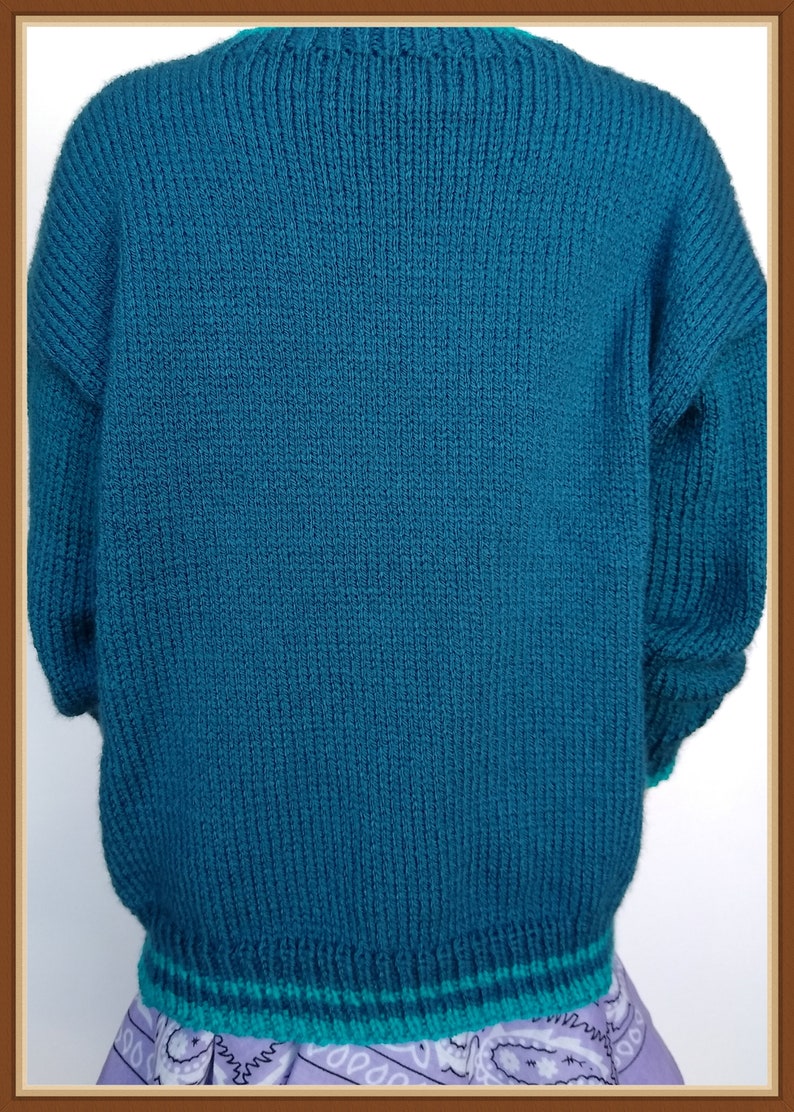 Mid Gauge Knitting Machine Pattern. Classic DK Drop Sleeve Round Neck ...