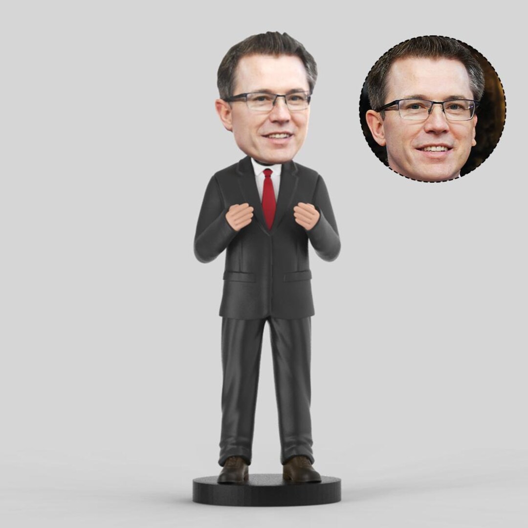 Custom Bobblehead 3D Figurine Personalized Mini-me Statue for Birthdays ...