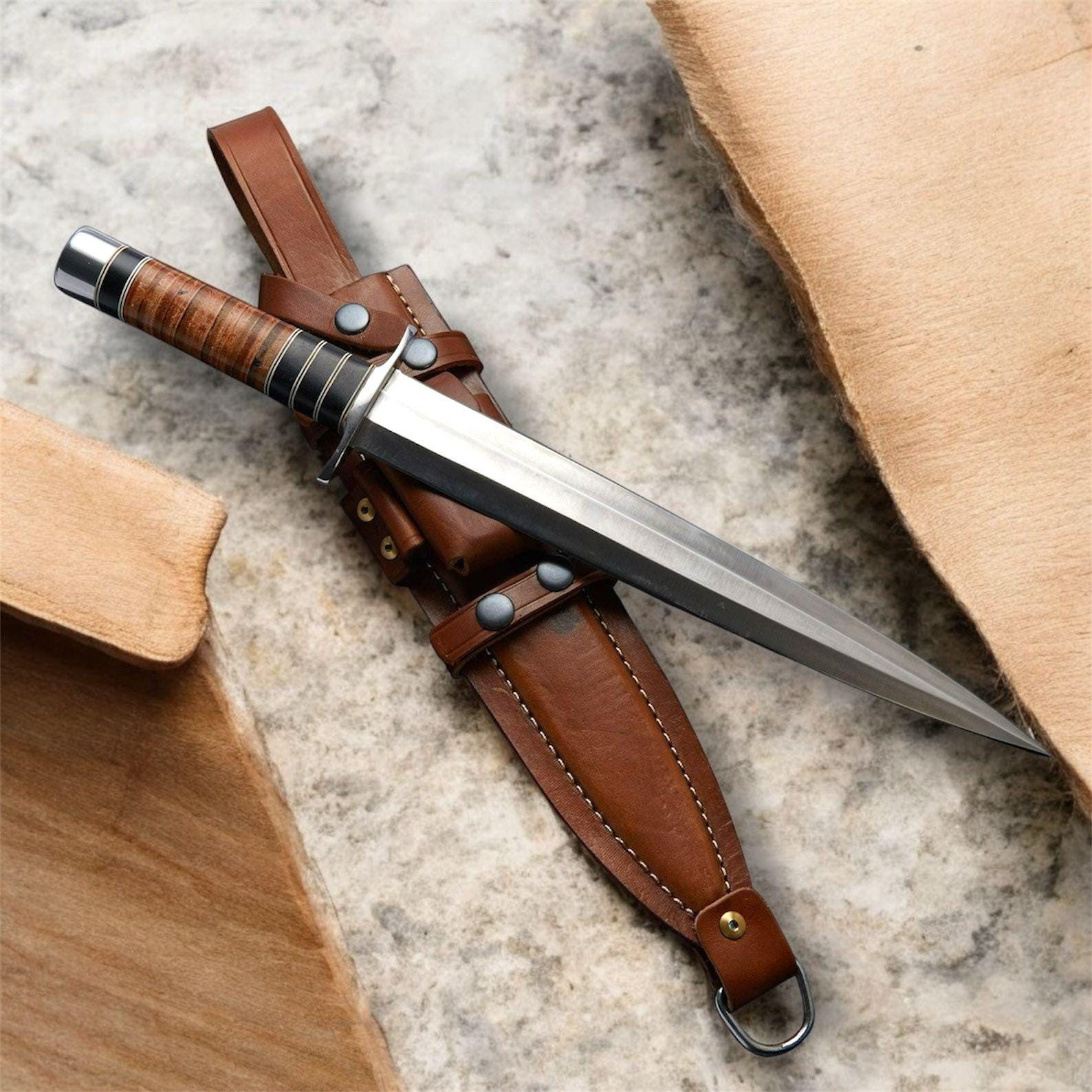 Daggers Fantasy Daggers for Men Swords and Daggers Real Modern Daggers ...