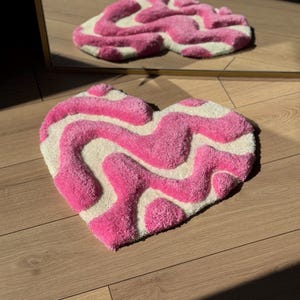 3D Heart Shaped Rug – Pink Tufted Fluffy Carpet – Handmade Valentine ...