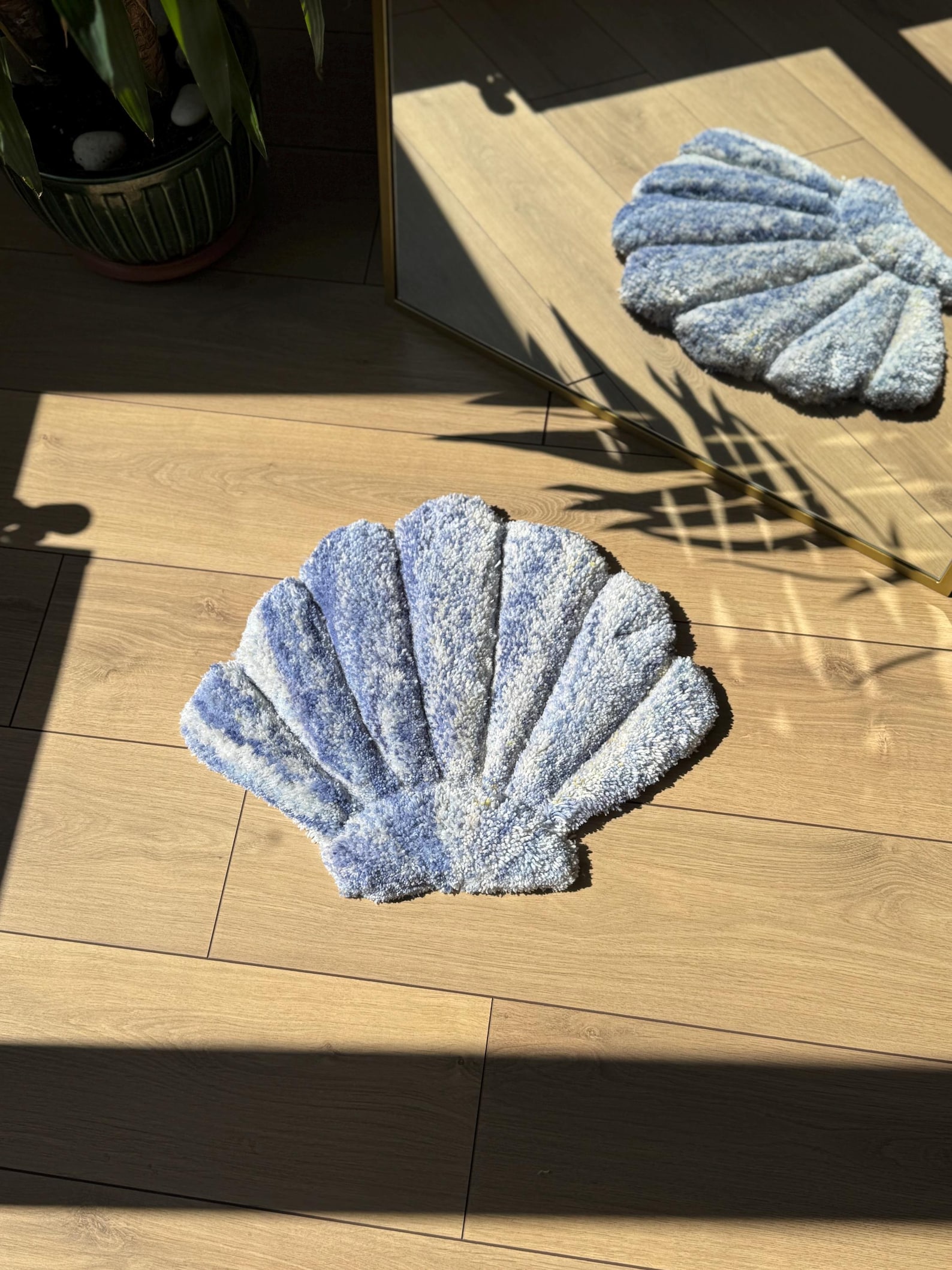 3D Oyster Tufted Rug – Fluffy Handmade Coastal Carpet – Soft Ocean ...