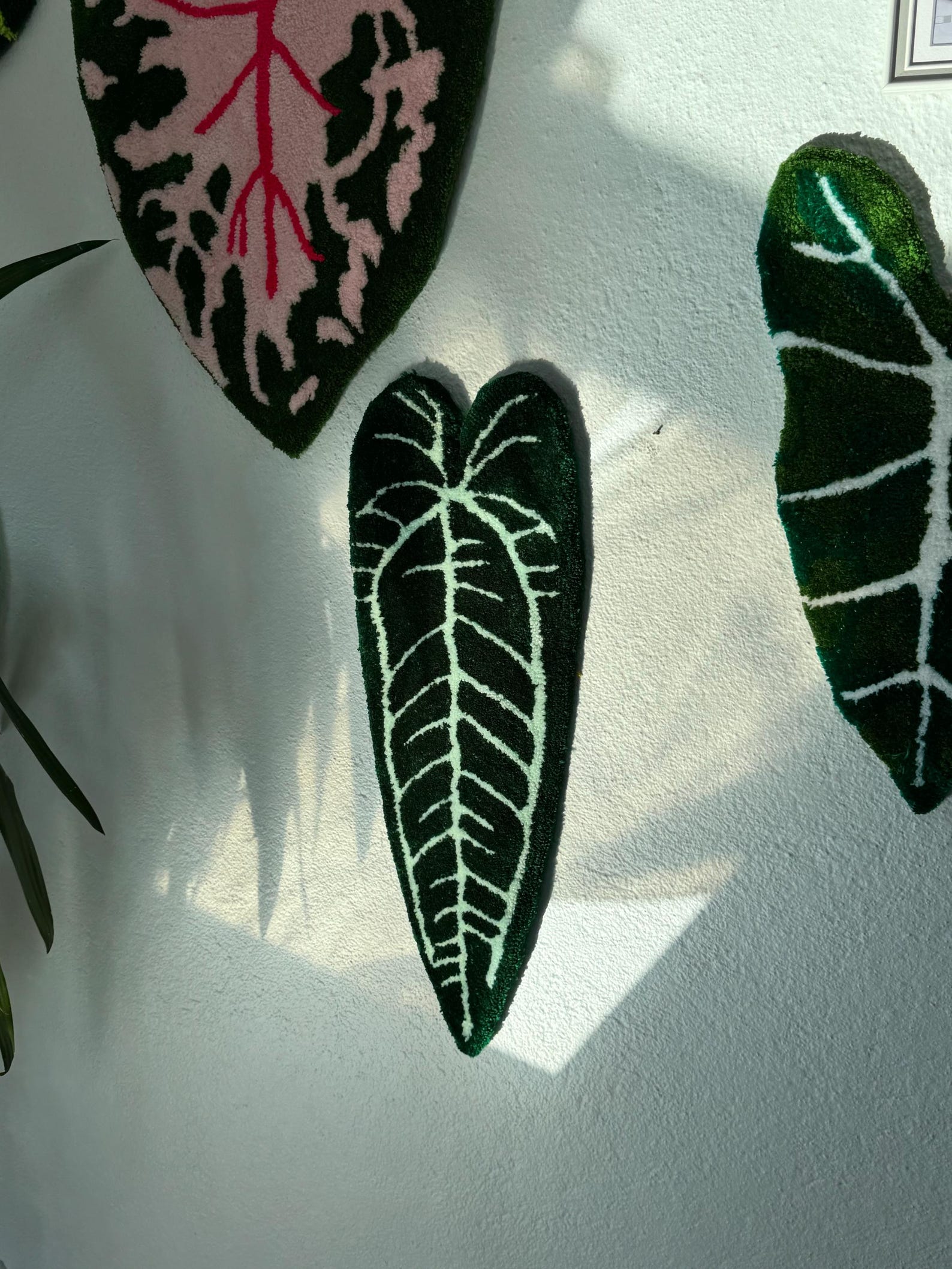 Handmade Tropical Leaf Rug Wall Decor Set – Monstera, Caladium ...