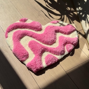 3D Heart Shaped Rug – Pink Tufted Fluffy Carpet – Handmade Valentine ...