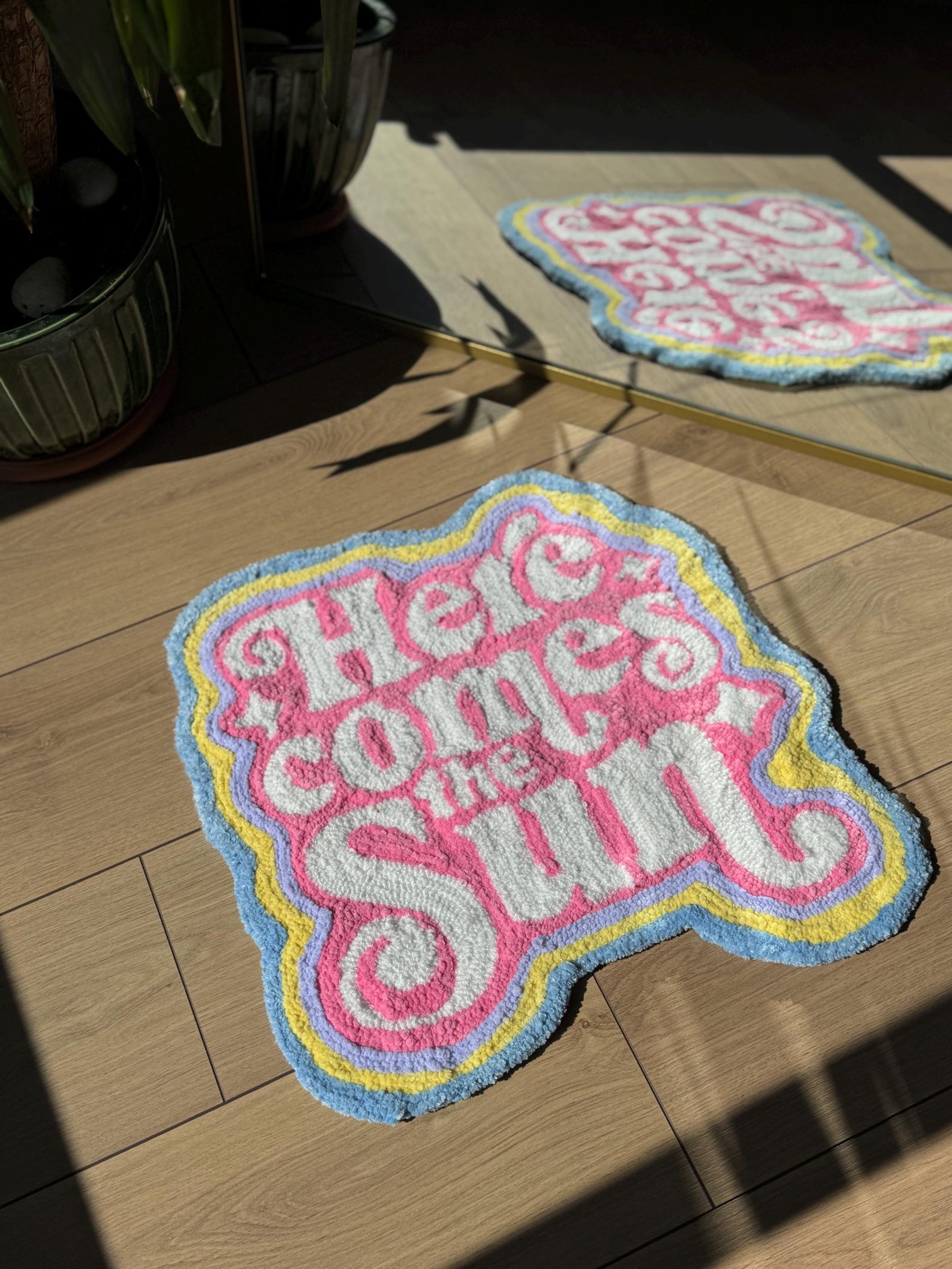 Here Comes the Sun Rug – Handmade Soft Tufted Carpet – Positive Retro ...