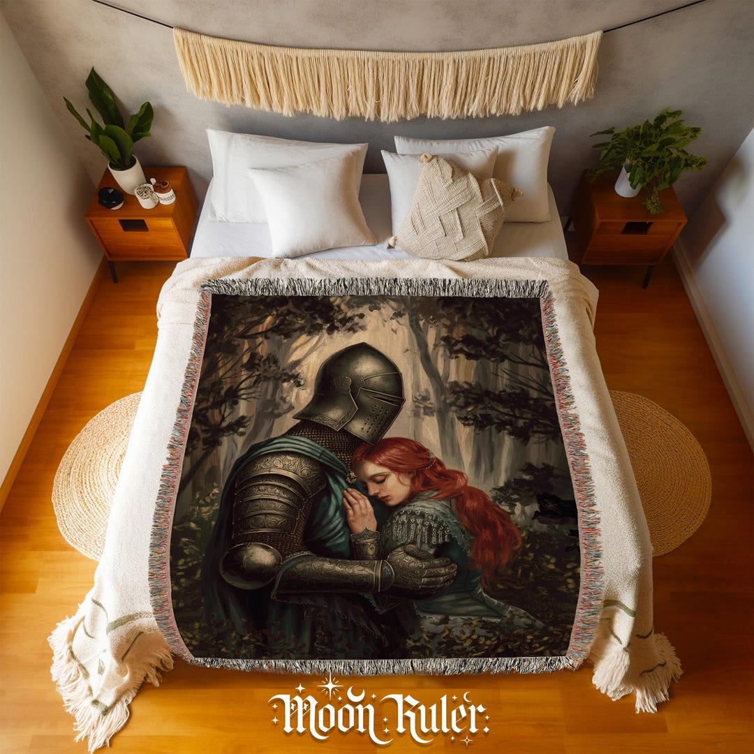 Medieval Knight and Lady Tapestry Blanket – Gothic Home Decor - Etsy