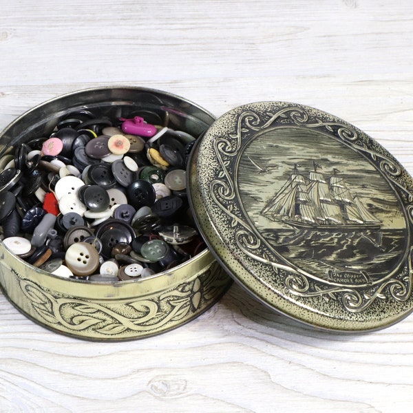 Tin of Buttons - Etsy