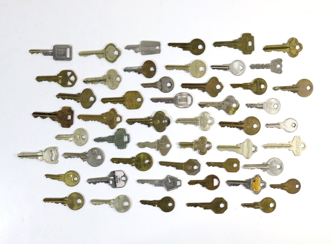 Set of 50 Vintage Keys - Etsy